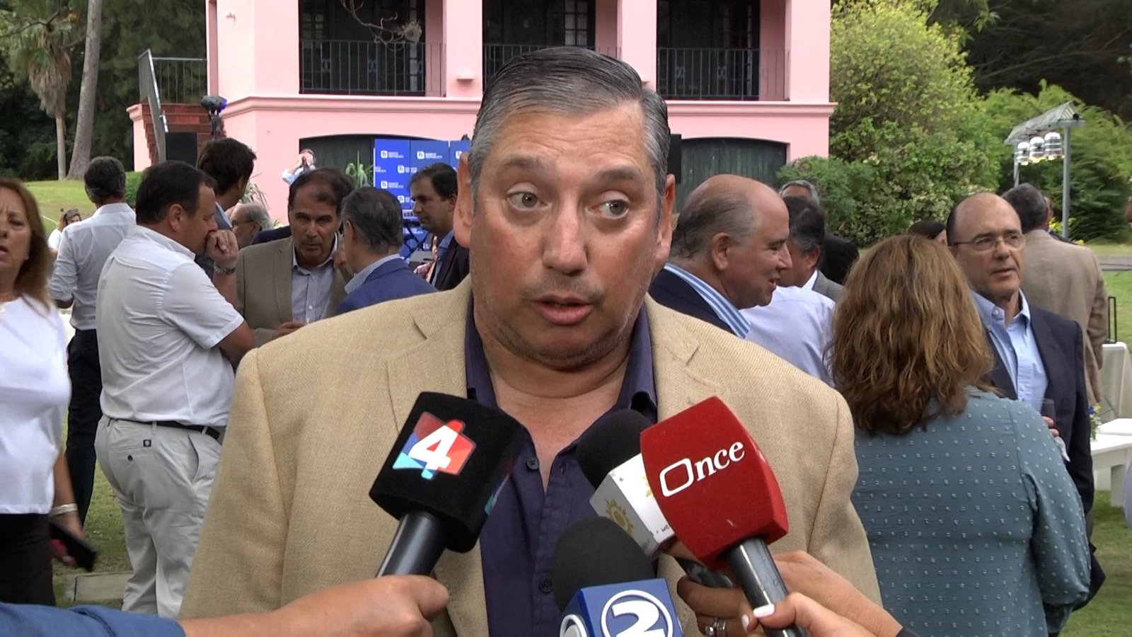 CHARLA QUE OFRECIÓ EL BROU | Carlos Enciso – Embajador de Uruguay en la ...